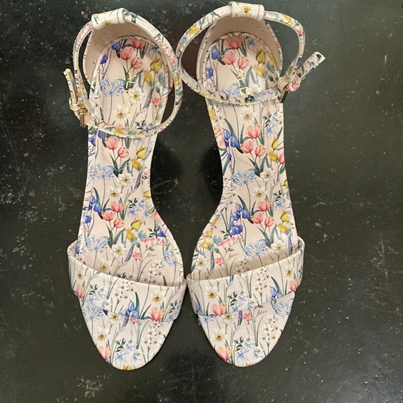 Aldo | Shoes | Aldo Spring Pastel Pink Floral 35 Inch Heels Us 85 ...